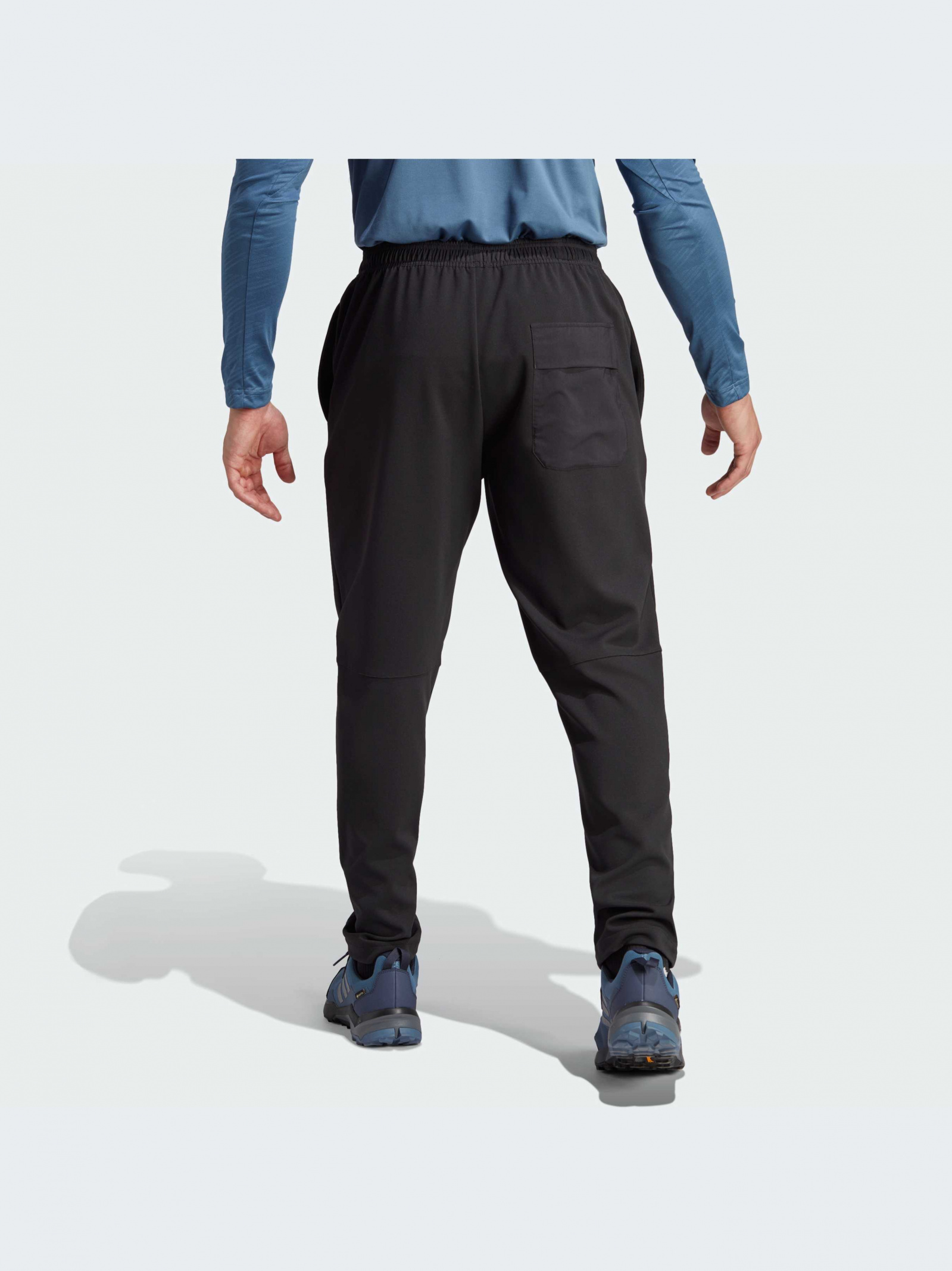 Штаны спортивные Adidas IB1123-KZ для мужчин, цвет: Чёрный - купить по ...