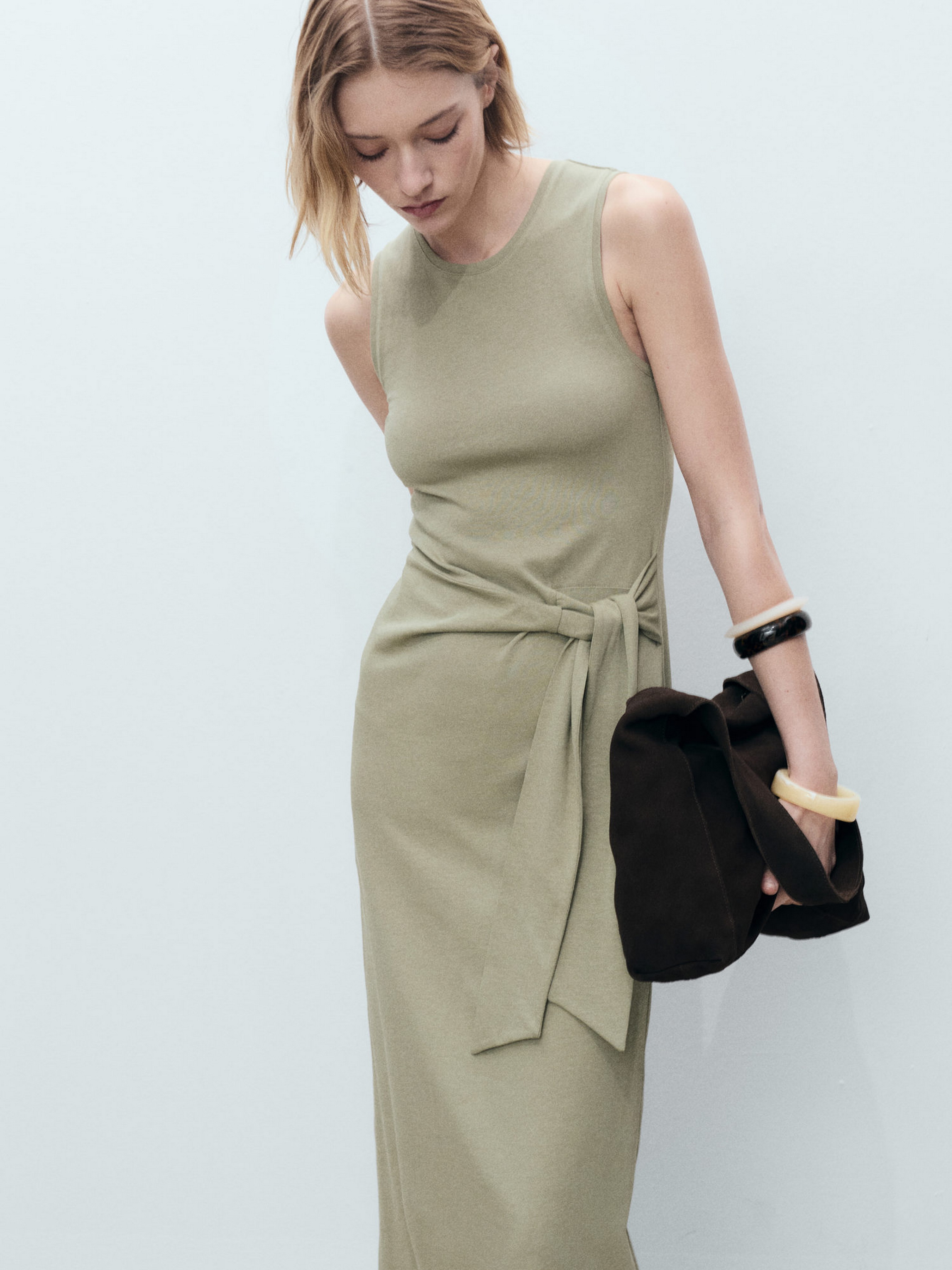 Сукня міді MANGO 87077173_37 для жінок, колір: Хакі - купити в Києві ...