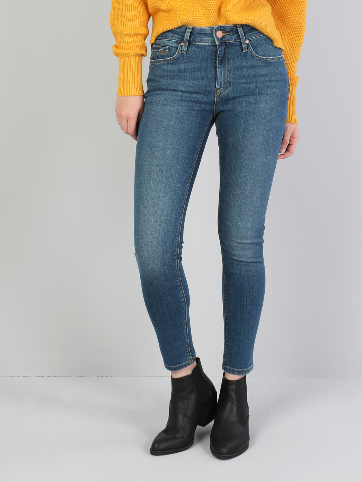 Джинси Colin’s CL1045983_Q1.V1_DN40398 для жінок, колір: Блакитний ...