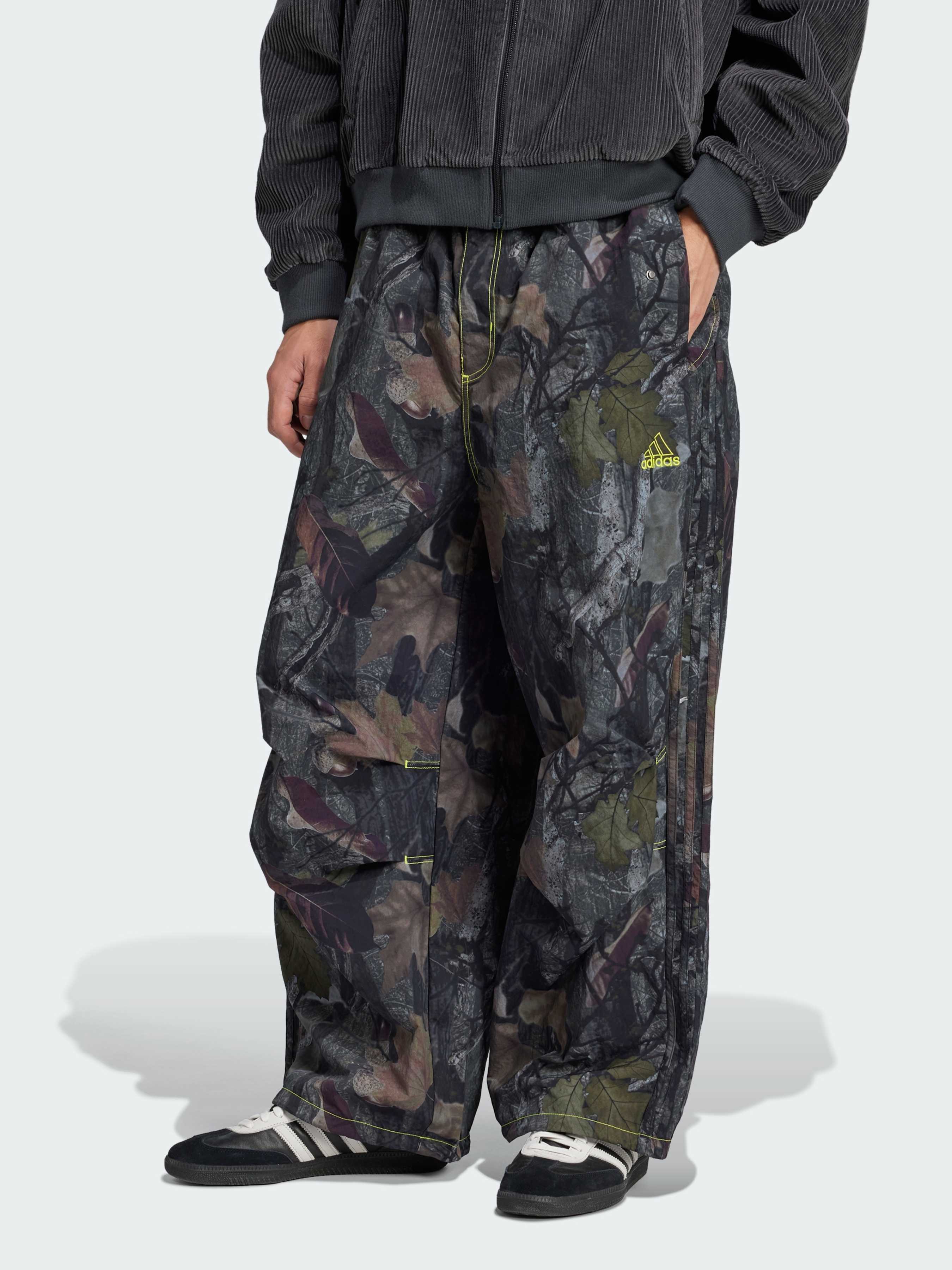 Карго adidas JD5403 для чоловіків, колір: Зелений - купити в Києві ...